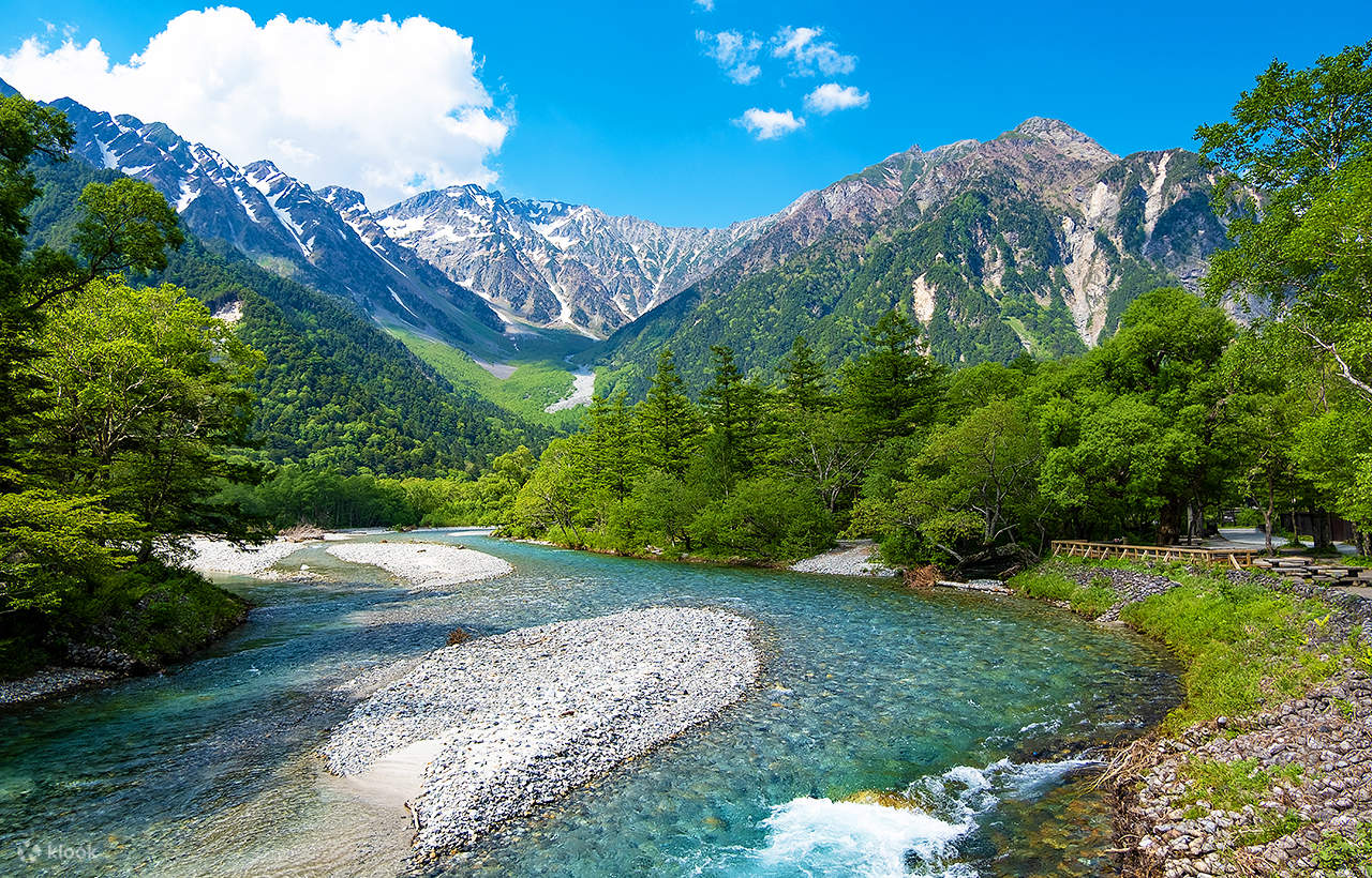 [Nagoya Kamikochi Hiking Tour] Kamikochi & Taisho Pond & Tashiro Pond ...
